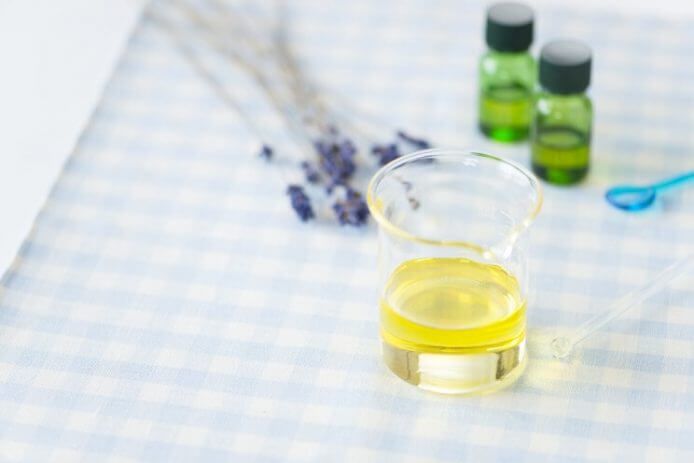 A How-To Guide to The Oil Cleansing Method + FAQs
