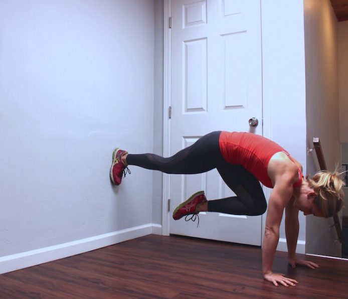 10 Minute HIIT Wall Workout to Tone Abs, Arms and Thighs