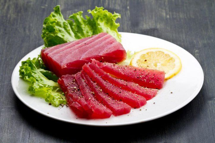 9 Dangers of Eating Raw Fish + How to Spot Anything Fishy | Health