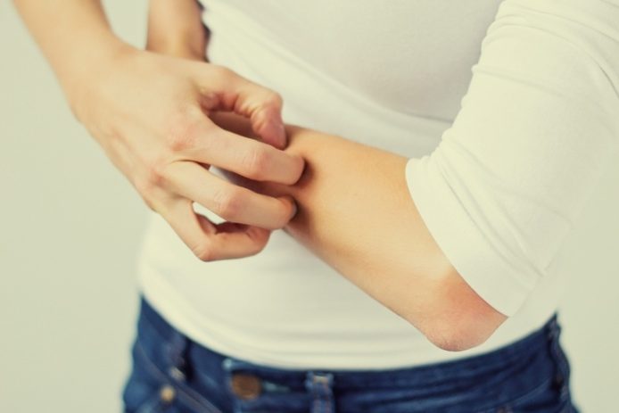 7 Telltale Signs of Liver Damage and How to Improve Liver Health