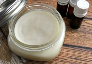 20 Natural DIY Pain-Relieving Bath Ideas | Natural Remedies