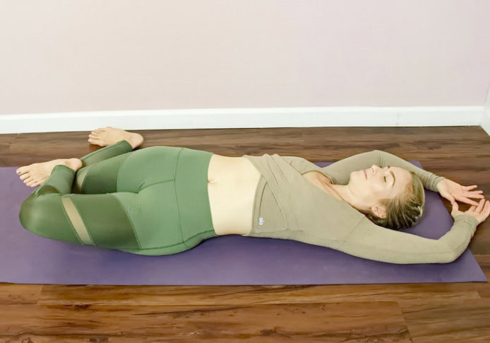 The 10-Minute Stretch Routine Your Tight Hips Are Begging For | Fitness